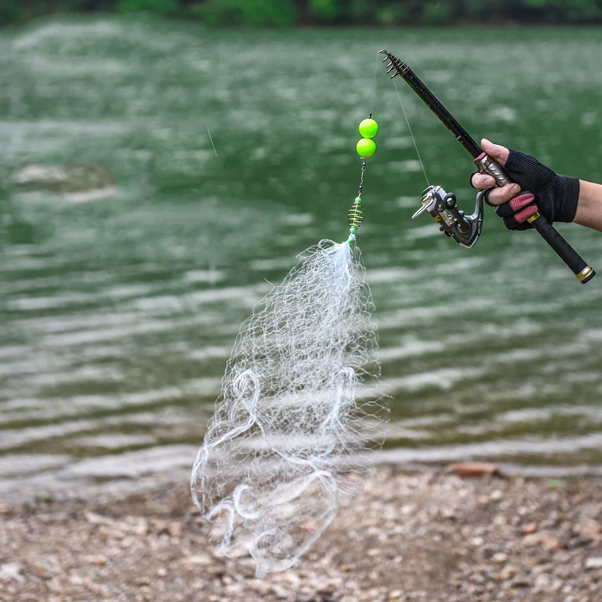 Throwing-Net-Keeping-Lures-Fishing-Feeder-Trap-Spring-Net-Netting ...