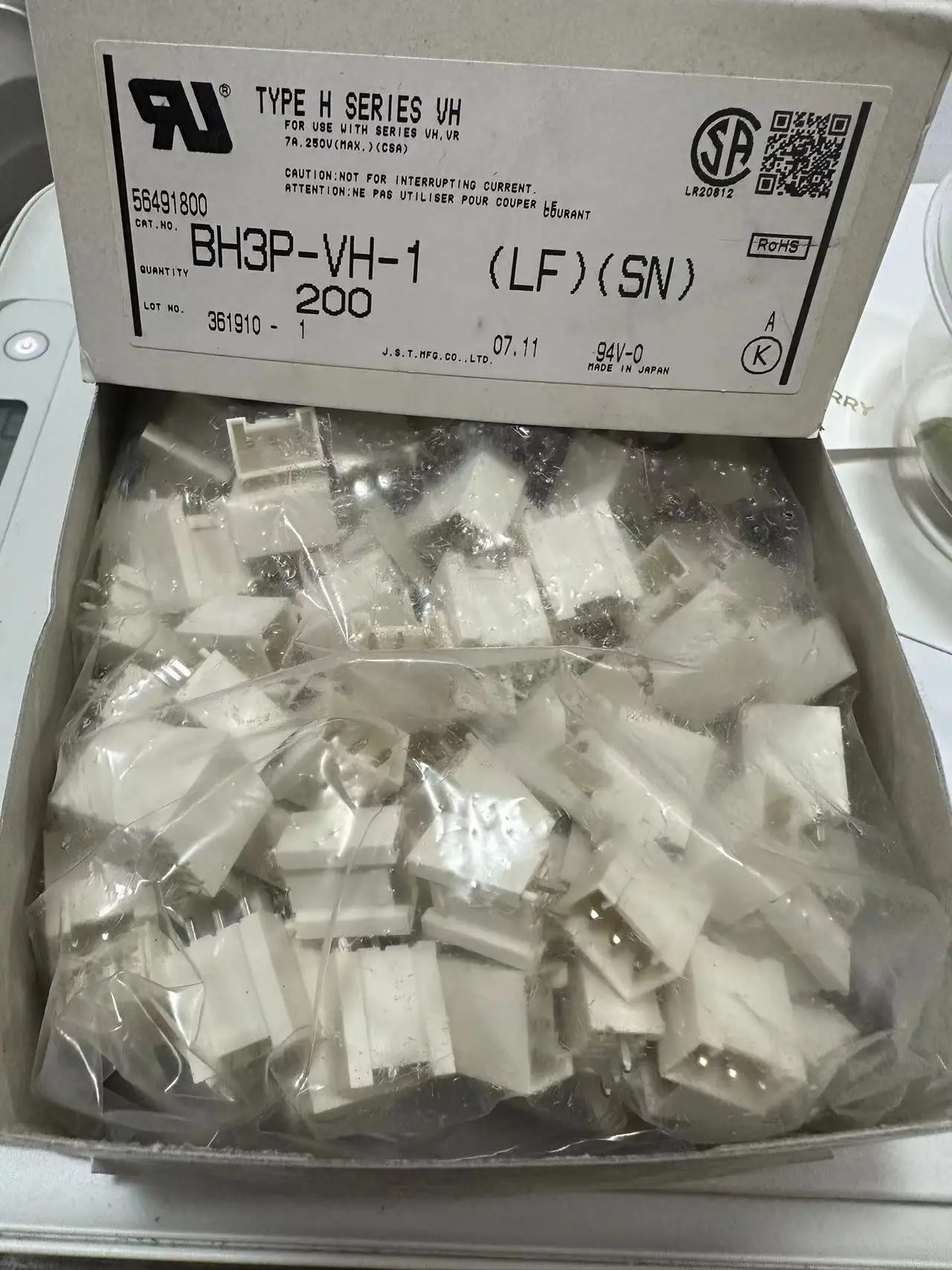 20PCS-BH3P-VH-1-LF-SN-JST.jpg