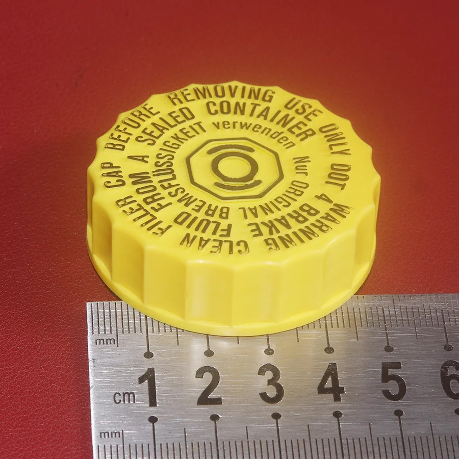 1Pc Car Brake Fluid Cap Brake Fluid Reservoir Bottle Tank Cap Cover Fit ...