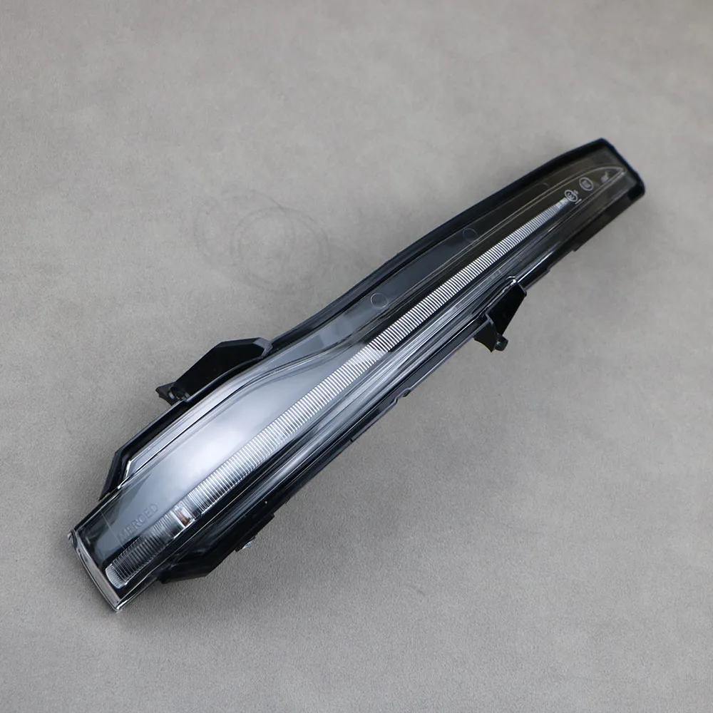 A0999060801-Black-Right-Side-LED-Rearview-Mirror-Turn-Signal-Indicator ...