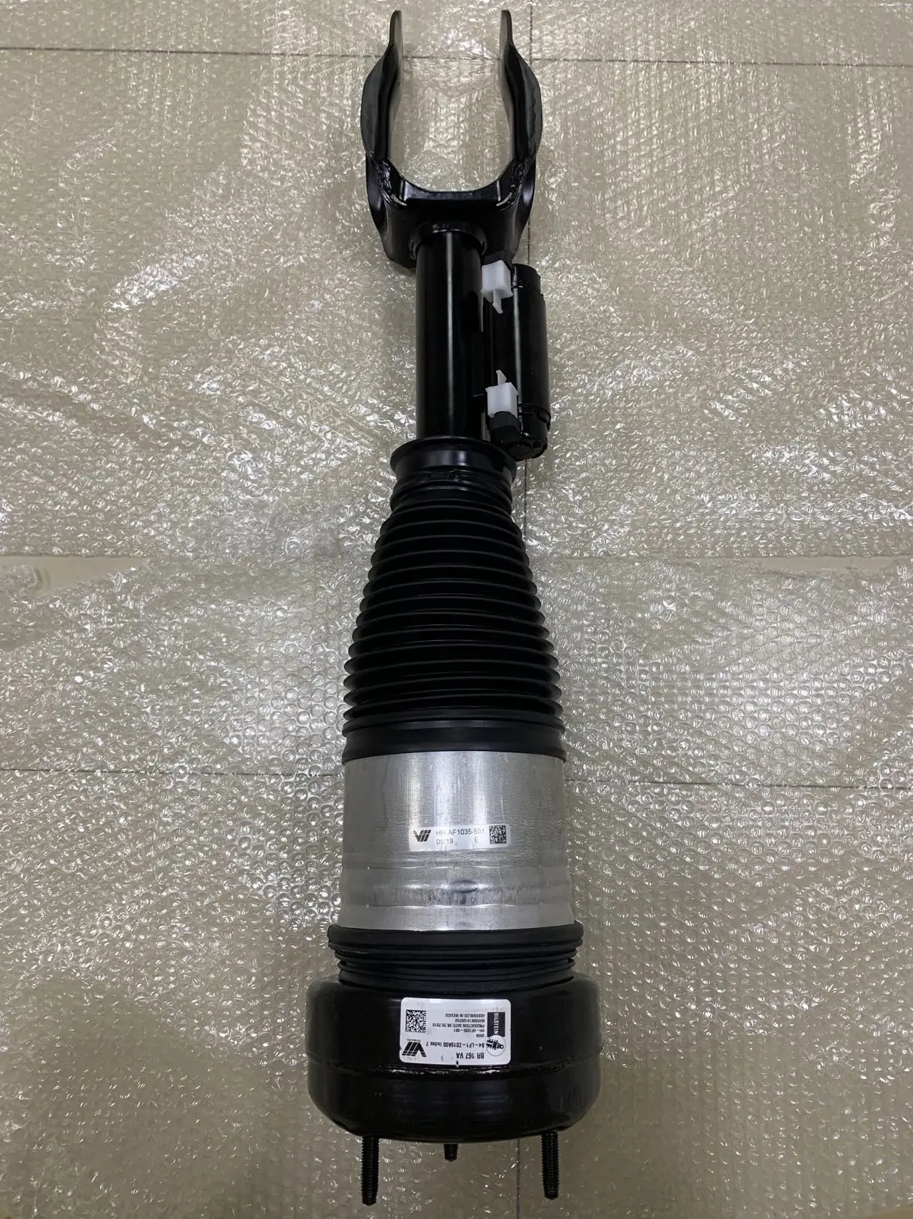 Front-Left-Air-Shock-Absorber-Strut-1673200202-For-Mercedes-Benz-W167 ...