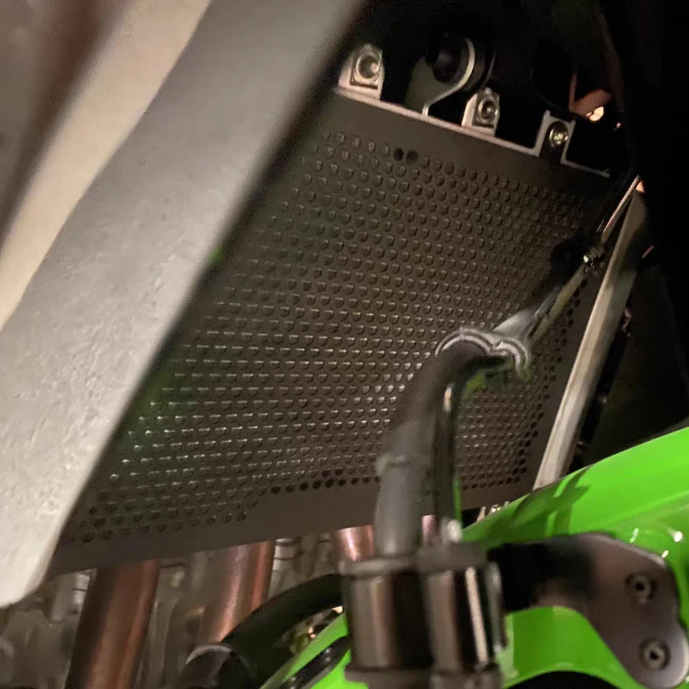 2024-2023-ZX4R-ZX4RR-ZX25R-Motorcycles-Accessories-Radiator-Guard ...