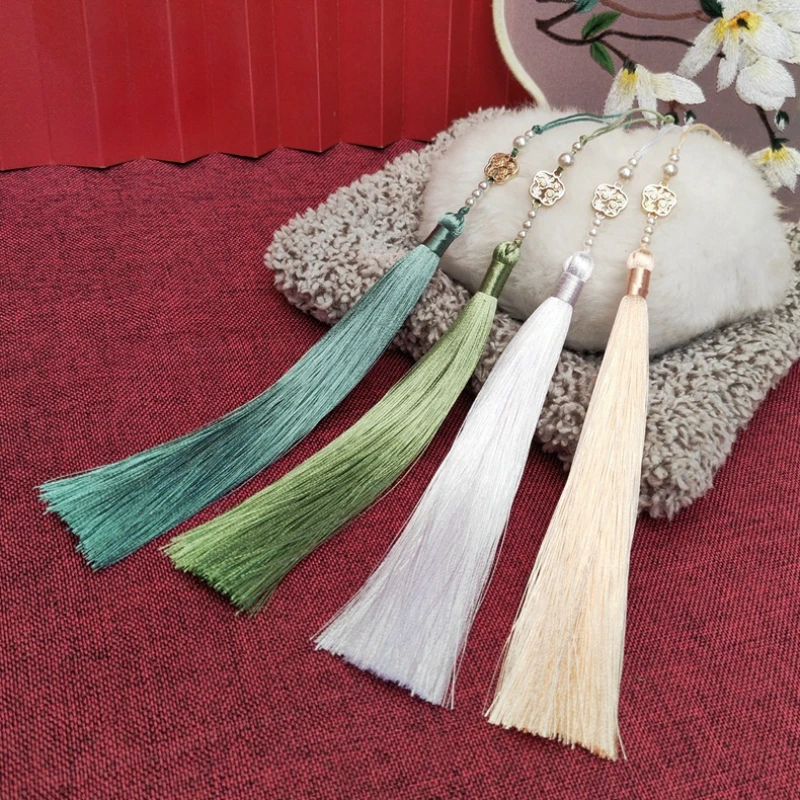 10pcs Beautiful Butterfly Tassels White Pearl Tassels Handicrafts ...