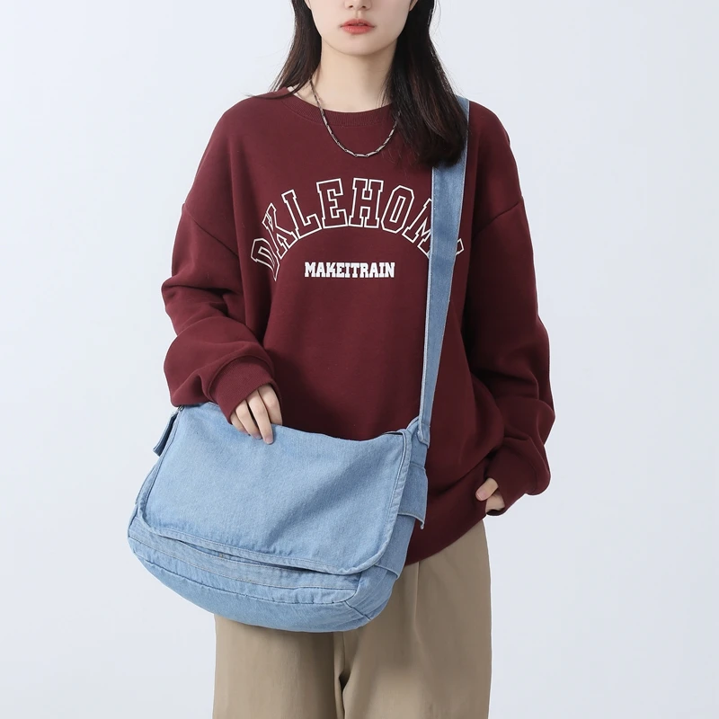 Tas Kick Denim Merah