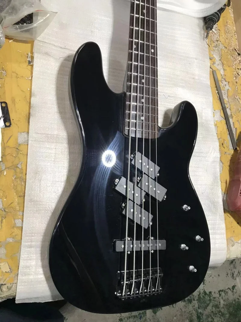 Factory-5-string-PJ-electric-bass-Rosewood-fingerboard-Black-hardware ...