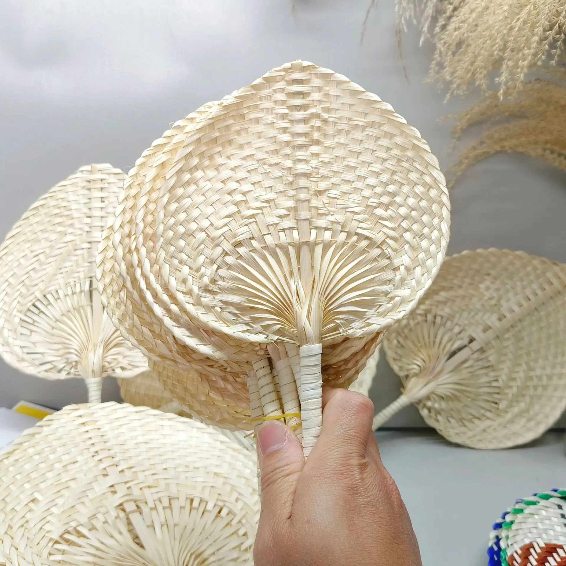 Woven Bamboo Fans Handmade Hand Weaving Handheld Natural Raffia Hand ...
