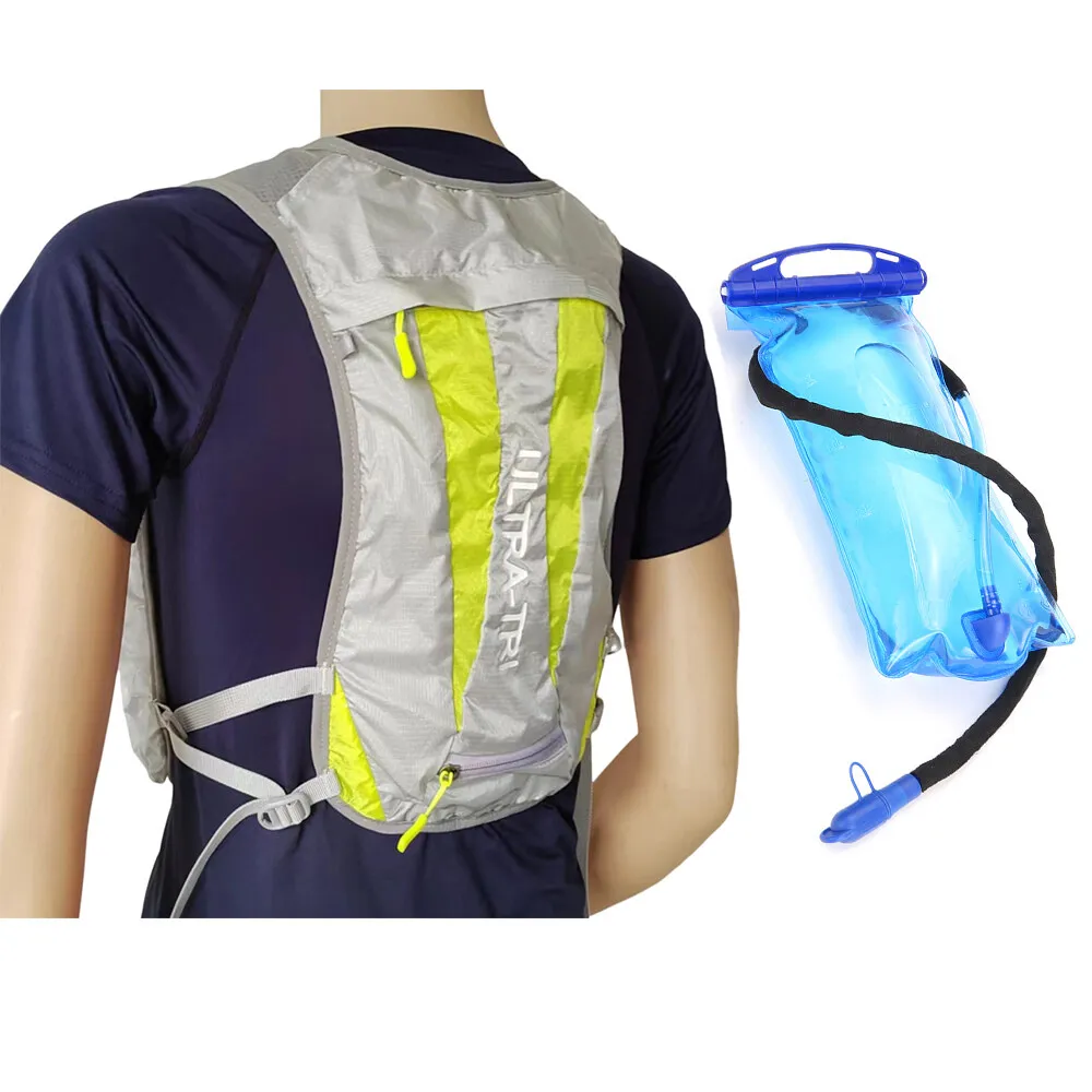 ULTRA-TRI Lightweight Hydration Vest Pack Outdoor Sport 5L Trail ...