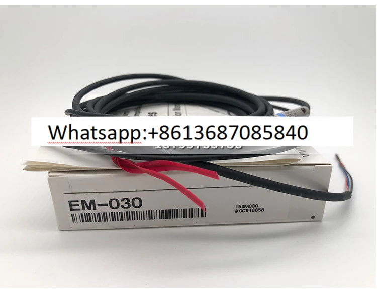Ultra-small-proximity-switch-EM-030-EM-038-EM-050-EM-005.jpg