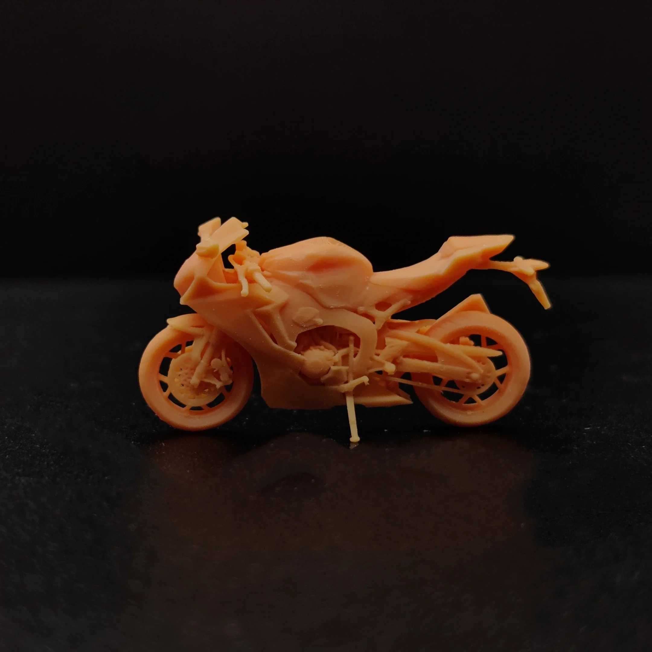 1-64-1-43-Scale-Model-Resin-Motorcycle-CBR1000RR-Fireblade-Uncolored ...