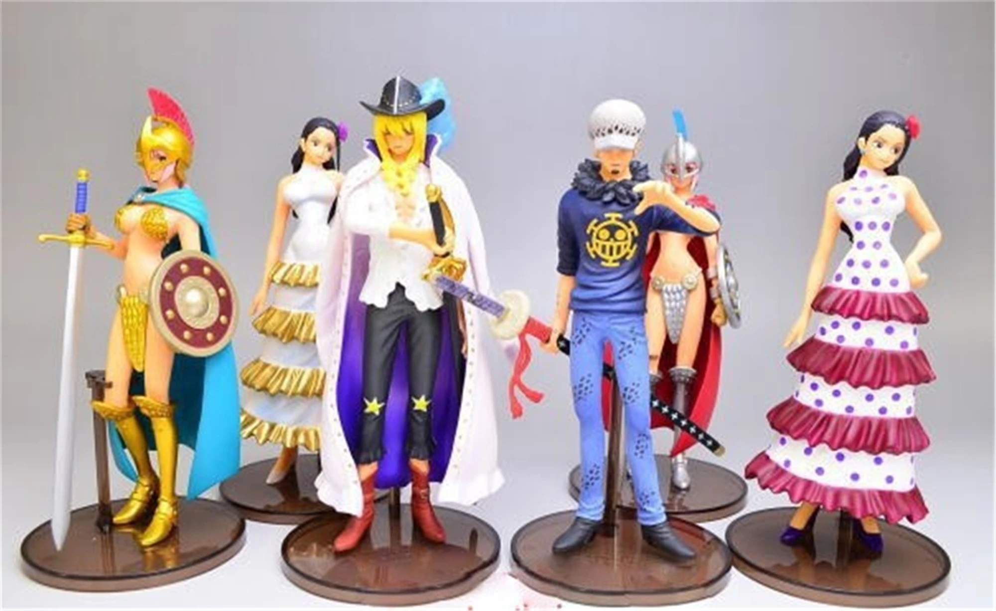 Anime One Piece Dressrosa Corrida Colosseum Cavendish Rebecca Trafalgar ...