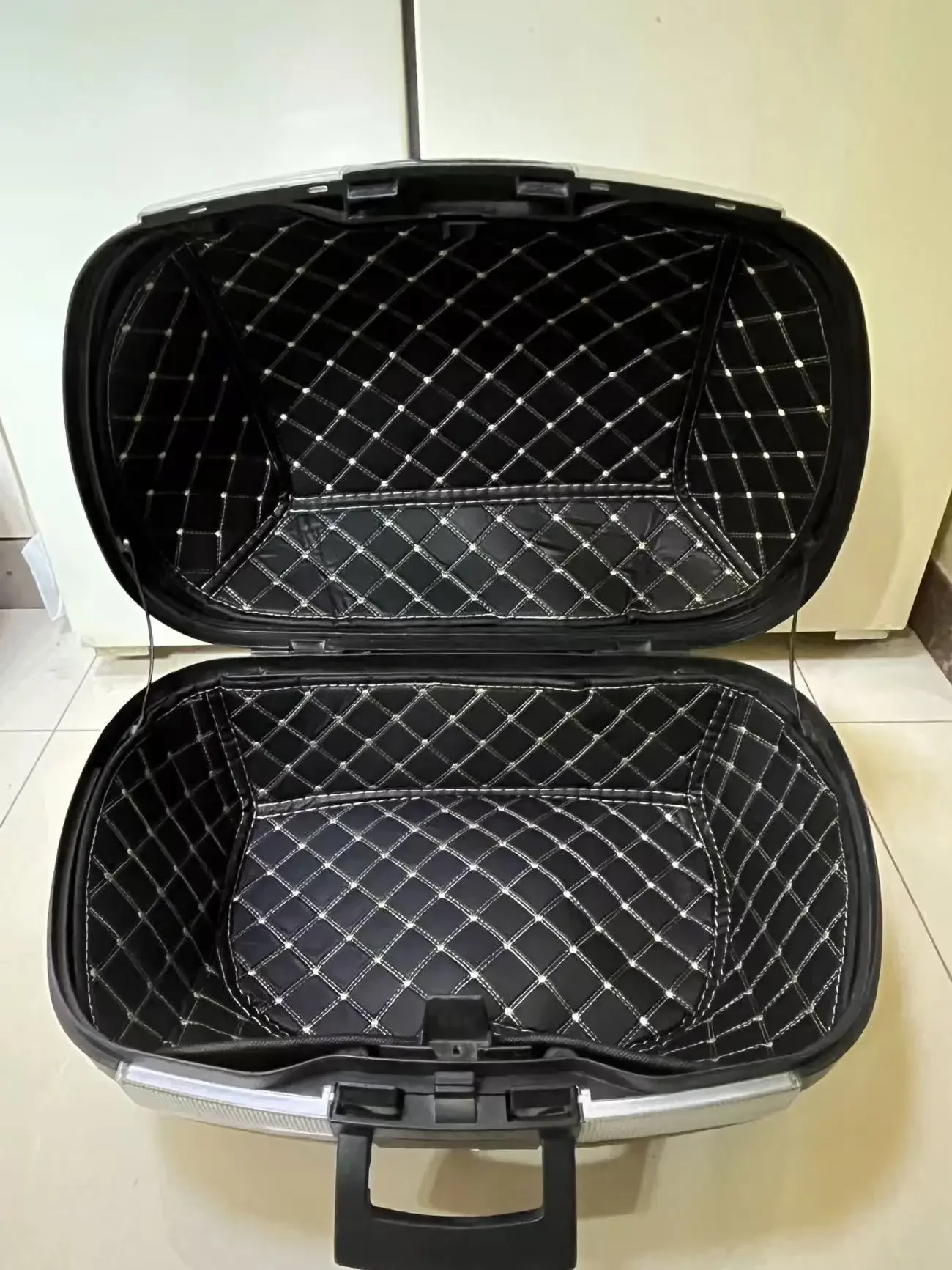 For GIVI V47 E43 B27 B32 B360 B47 TRK52B TRK 52B V-47 Rear Seat Trunk ...