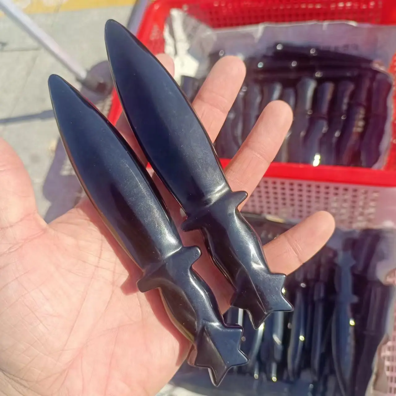 Magical-Natural-Obsidian-Dagger-Quartz-Crystal-Ore-Engrave-Dagger ...