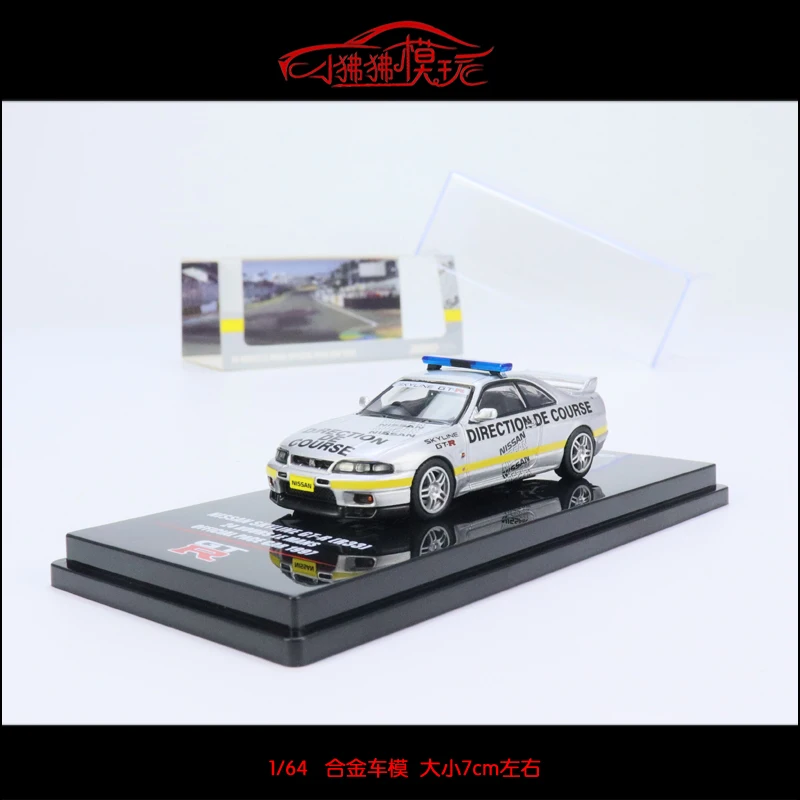 INNO-1-64-NISSAN-GT-R-R33-24th-le-mans-PACE-CAR-Diecast-Model-Race-Car.jpg