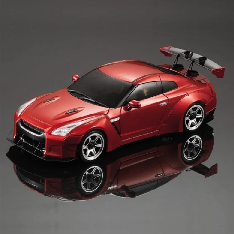 1-24-Scale-GTR-R35-Pre-Cut-Plastic-White-Body-Shell-Without-Chassis ...