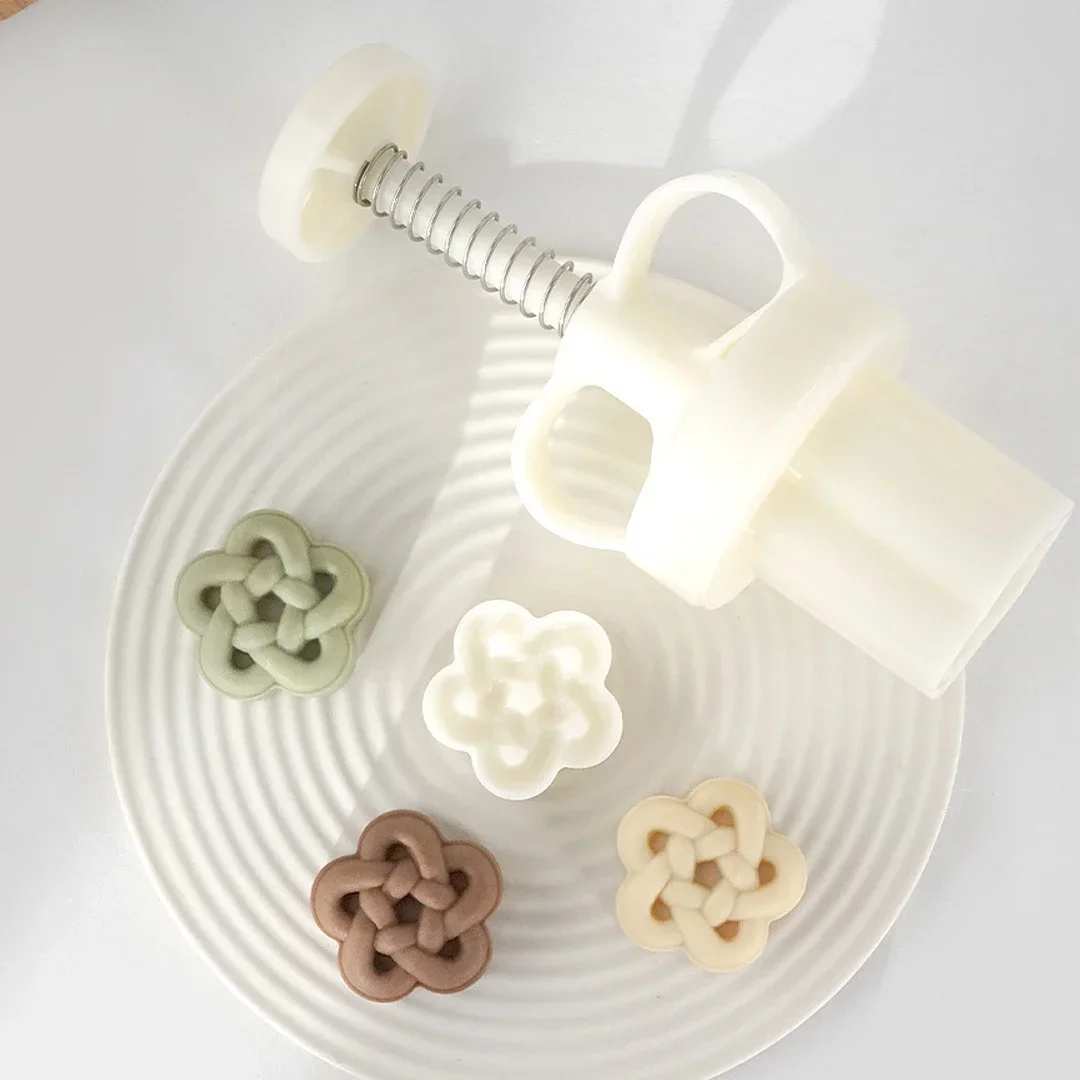 Luck-Blessing-Knot-Mooncake-Mold-Set-3D-Retro-Pattern-Hand-Press ...