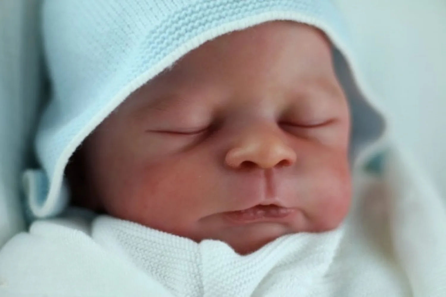 21inch-Reborn-Doll-Kit-Timothy-Lifelike-Soft-Touch-Unfinished-Newborn-Doll-Parts-with-Cloth-Body ...