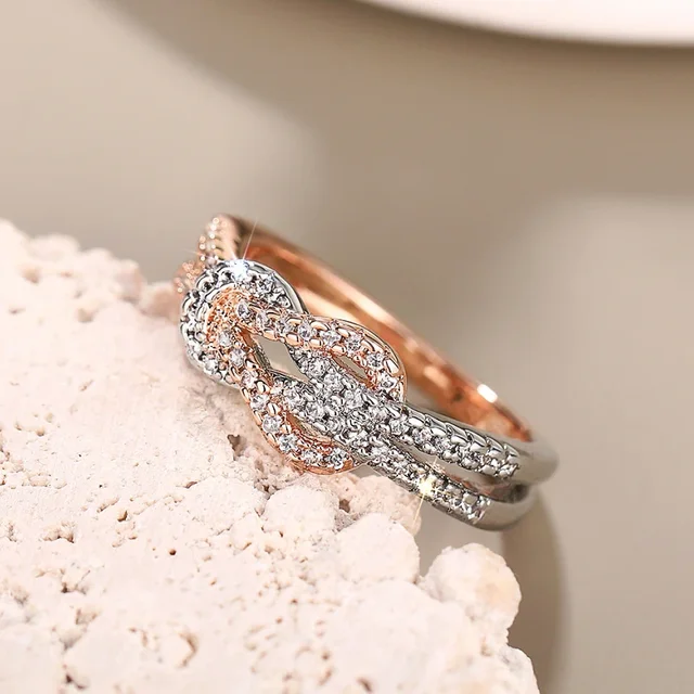 Twisty wedding rings 60 photos - Astyledwedding.com