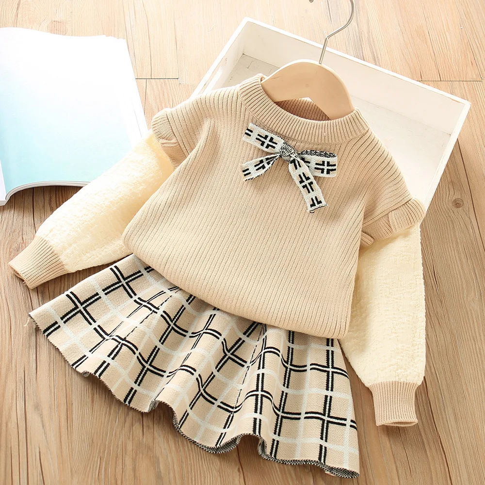 Girly Winter Outfits For School