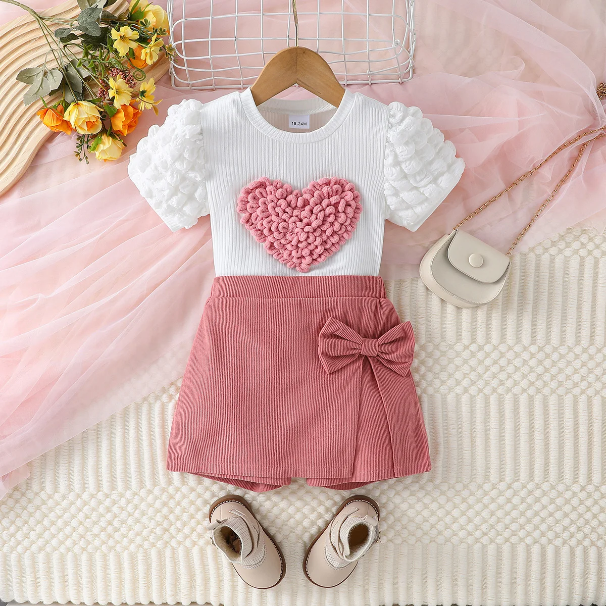 Children Girls Puff Sleeve With Heart Top& Solid With Bow Short Pants ...