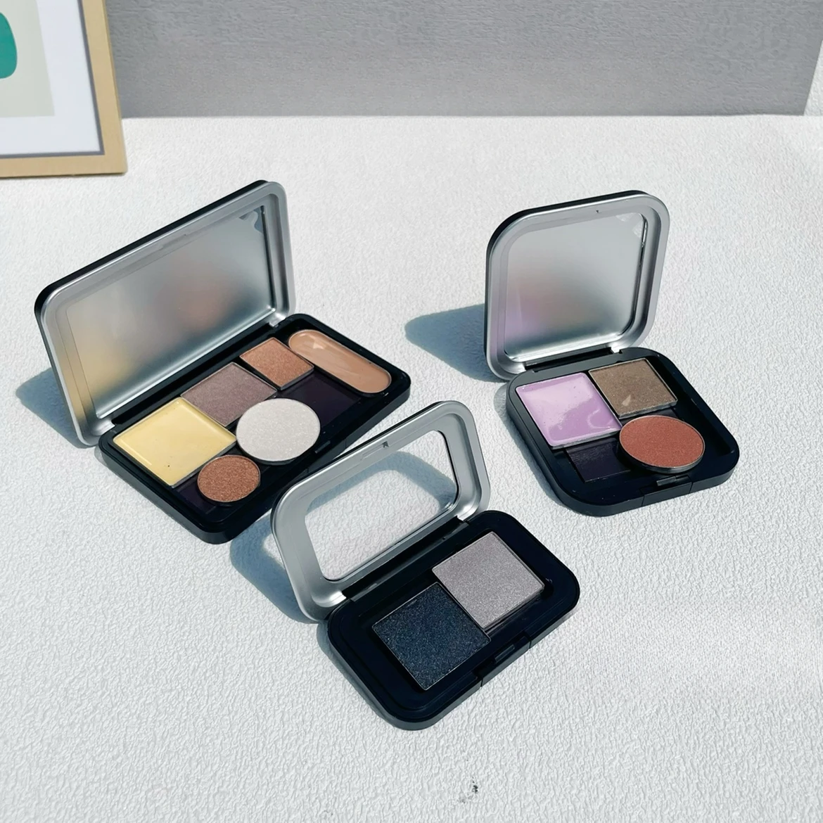 Eyeshadow DIY Makeup Box with Mirror Matte Black Empty Magnetic ...