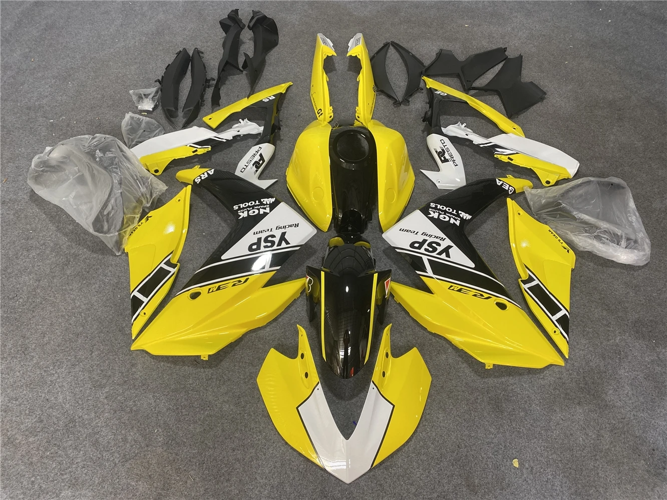 Injection-Fairings-for-R3-2015-2017-R25-2016-Complete-Panels-15-16-17 ...