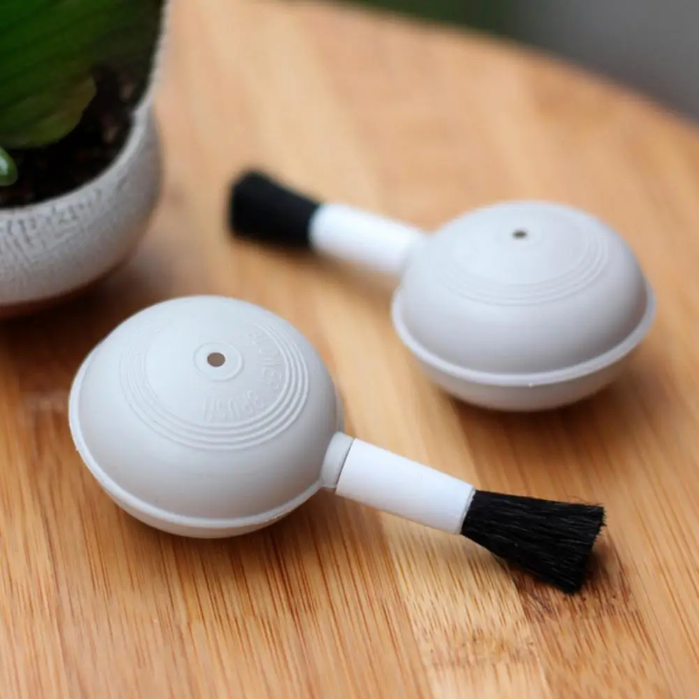 Hand Held Duster Plant