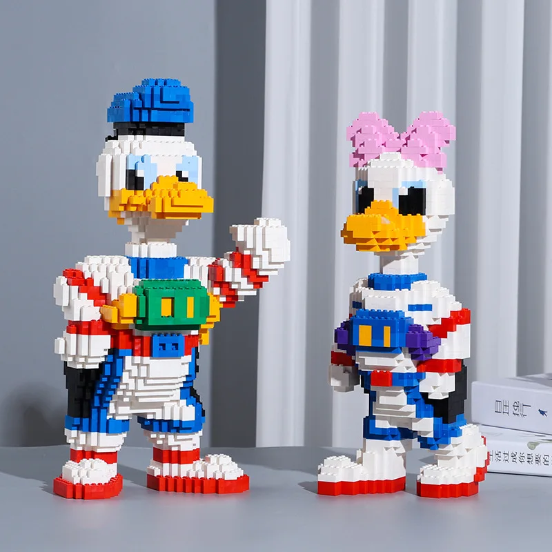 Donald Duck Astronaut