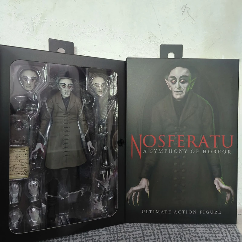NECA-Ultimate-Phantom-Der-Nacht-A-Symphony-Of-Horror-Nosferatu-Action ...