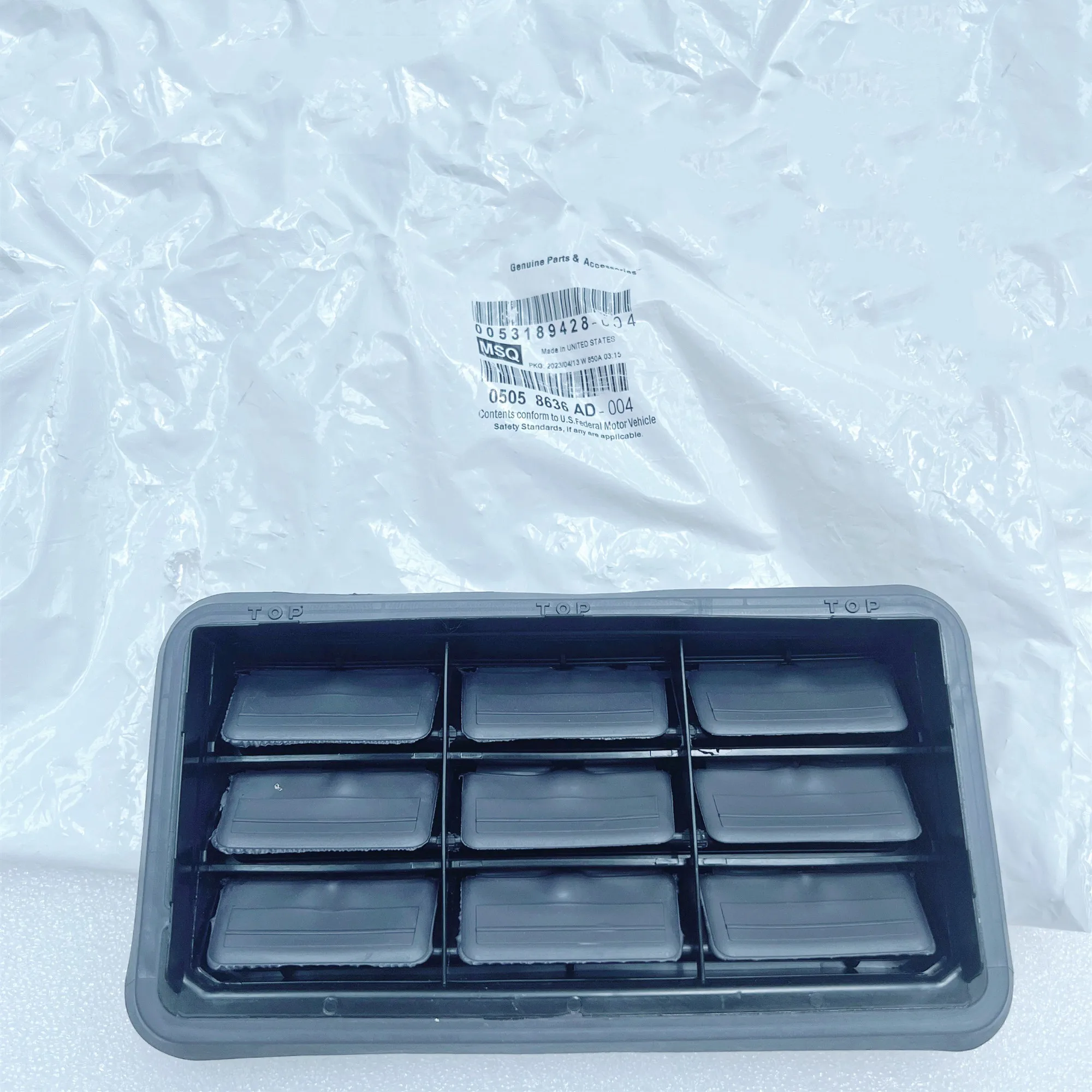 Original Tailgate Air Outlet Inner, Outer, And Rear Blade Air Outlet ...