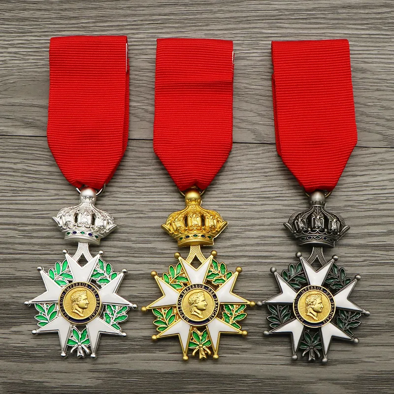 French-Emperor-Napoleon-s-Senior-Knights-Medal-of-Honor-Reproduction ...