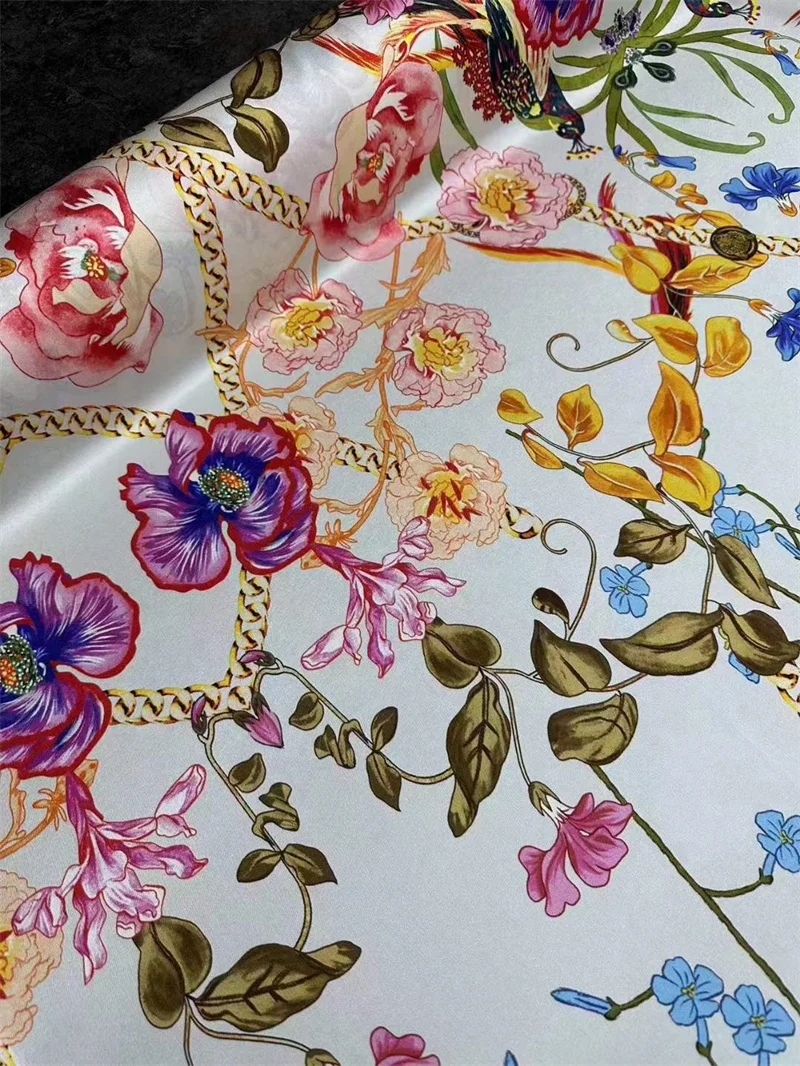 Mode-Positionierung-Gemusterte-Seide-Stoff-Super-Hot-Kleid-Druck ...