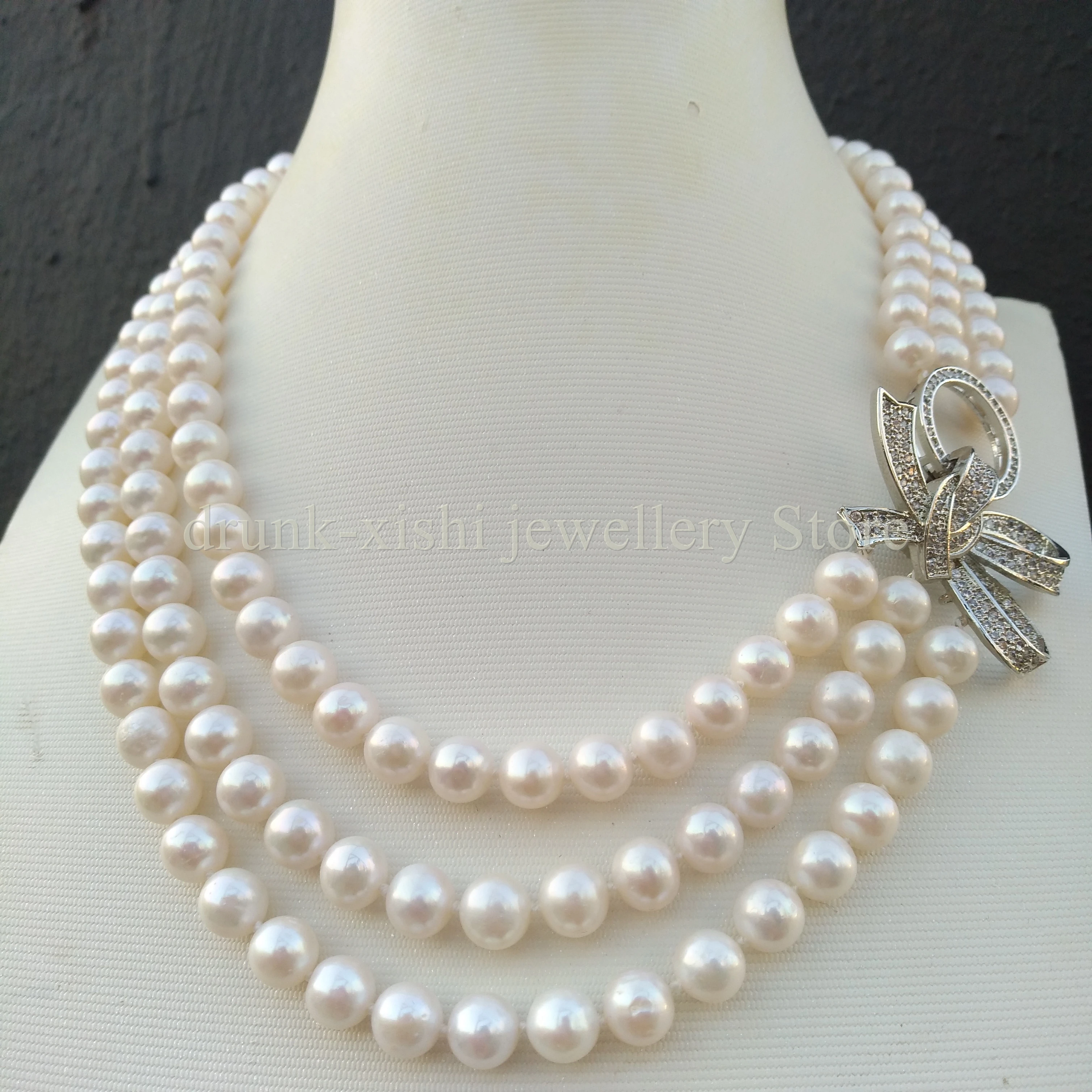 Akoya Japanese Pearls 3 Strands