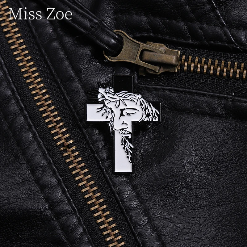 The-Son-Of-God-Enamel-Pin-Jesus-Christian-Crucifix-Easter-Religious ...