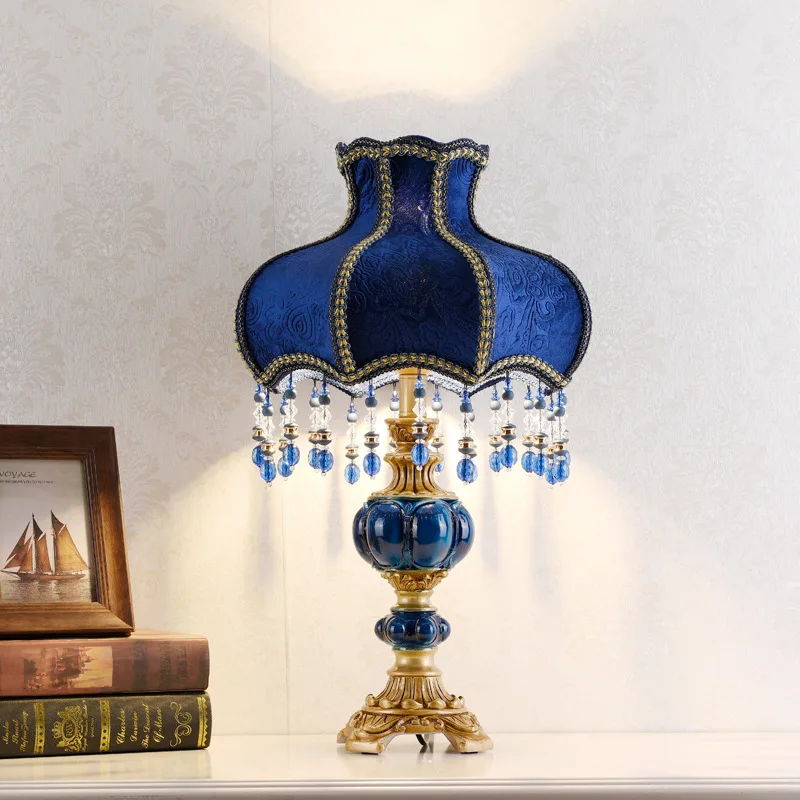 Retro Bedroom Bedside Table Lamp Warm Romantic Creative Luxury Lamp ...