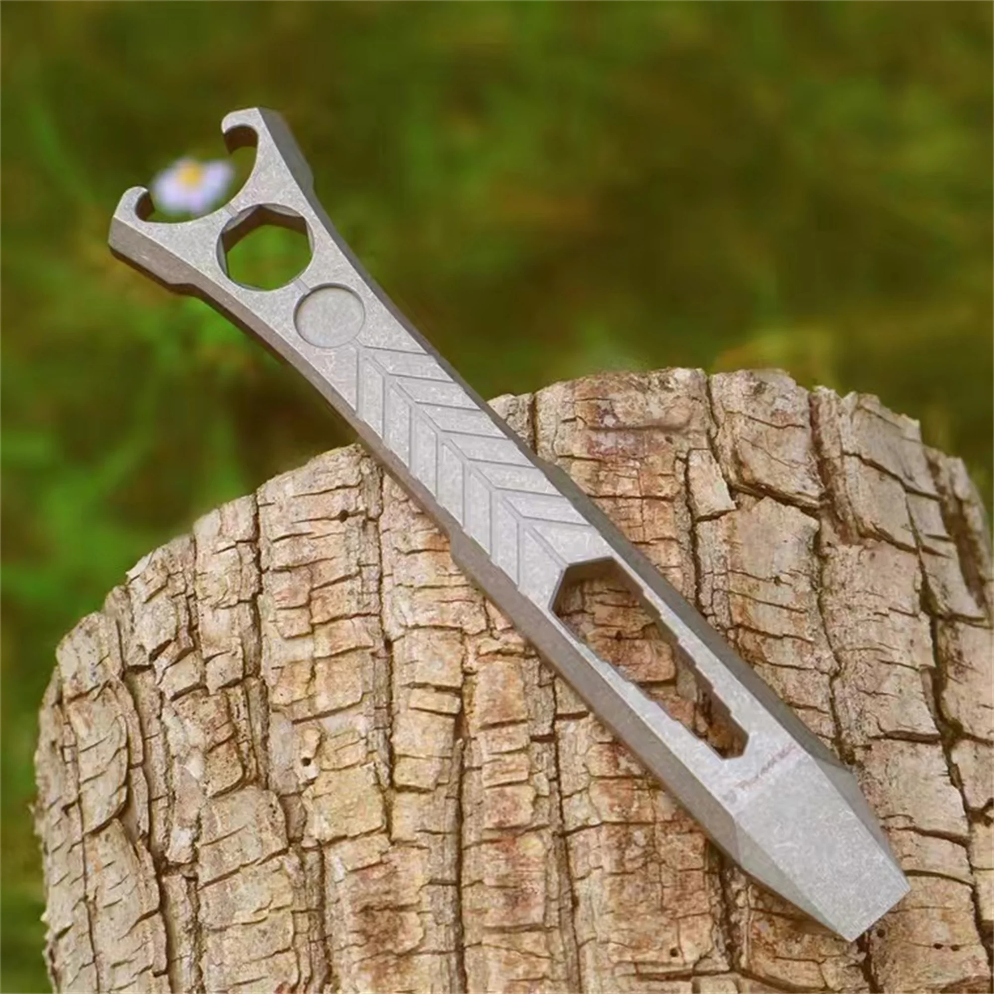 Titanium Tc4 Multifunctional Prybar Edc Outdoor Self-defense Crowbar ...