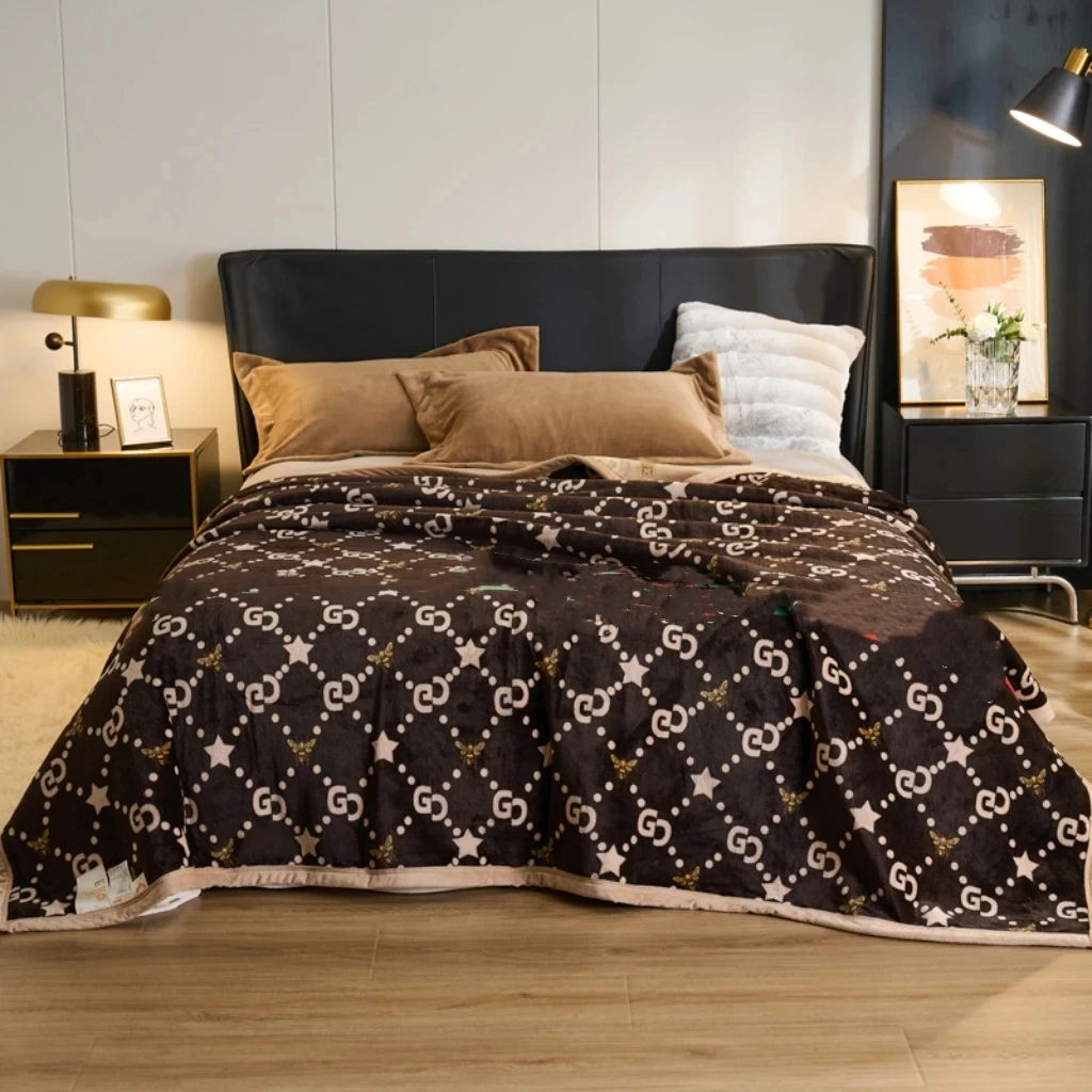 Luxury-Brand-Blanket-Covered-with-Velvet-Double-sided-Fluffy-Carpet ...