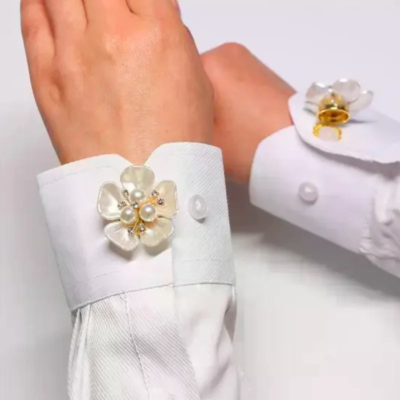 2pcs Shirt Button Covers Floral Buttons Seamless Sewing Clip Decorative ...