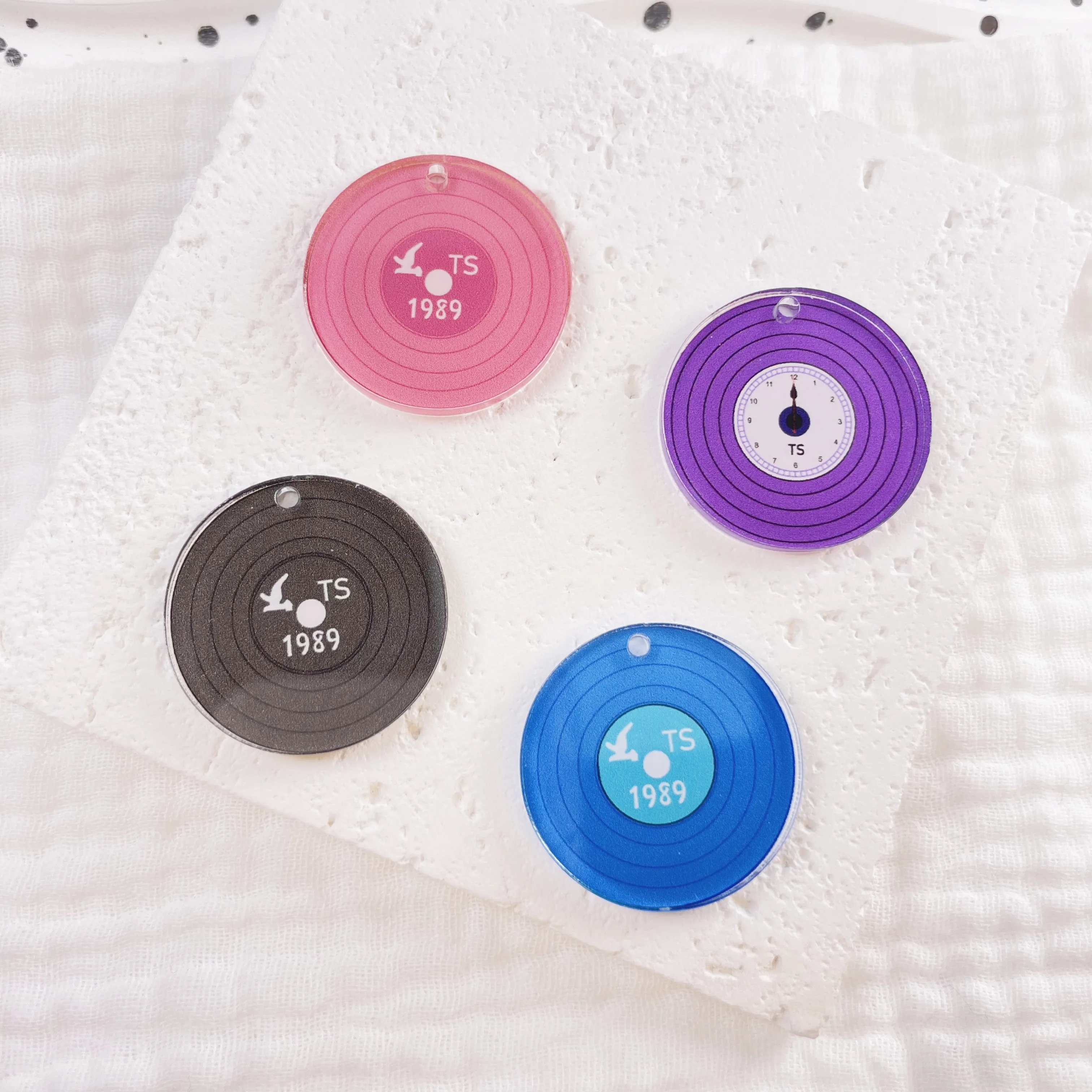 New-10-piece-acrylic-vinyl-record-personality-earring-Drop-DIY-charms.jpg