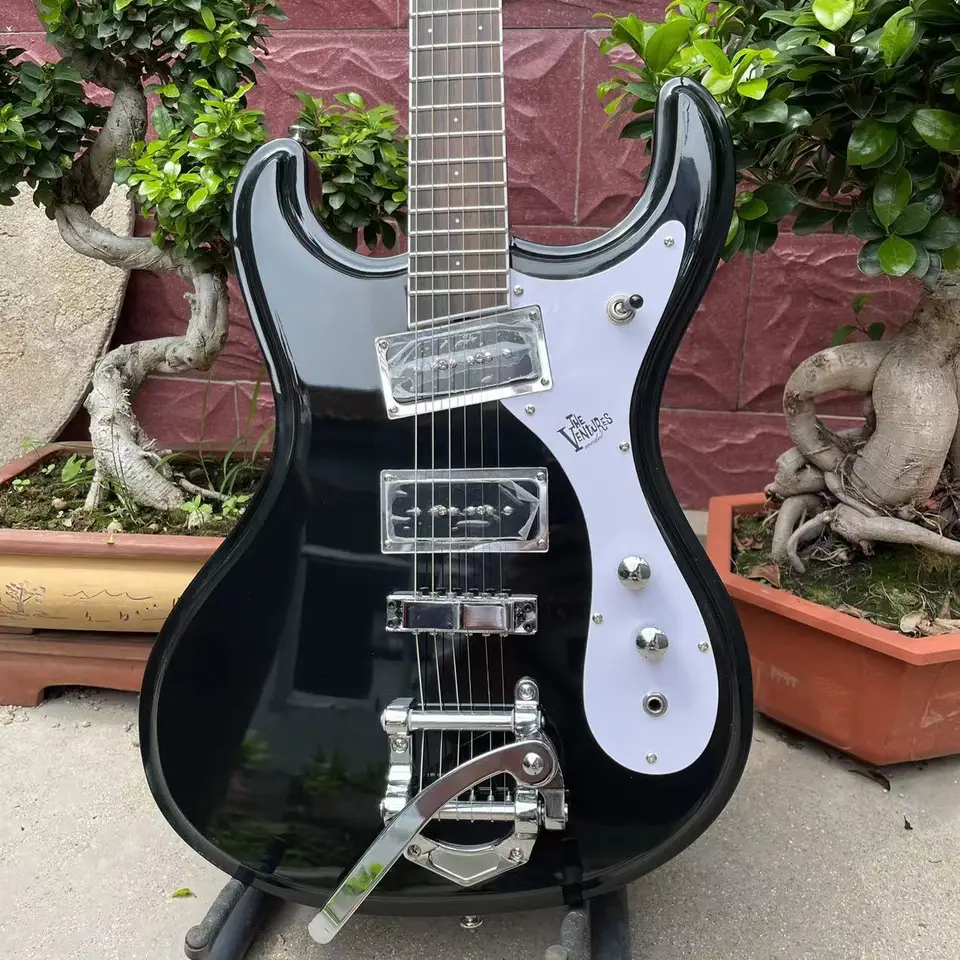 Mosrite Guitars Johnny Ramone