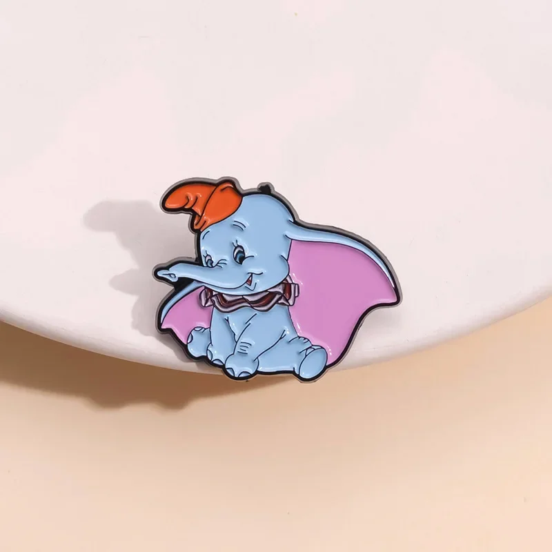 Disney Cartoon Cute Dumbo Enamel Pin Lovely Elephant Brooch Metal Lapel ...