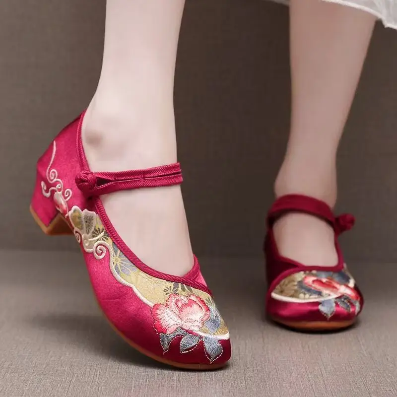 Woman's New Square Heel Silk Embroidered Floral Shoe Soft Sole Non Slip ...