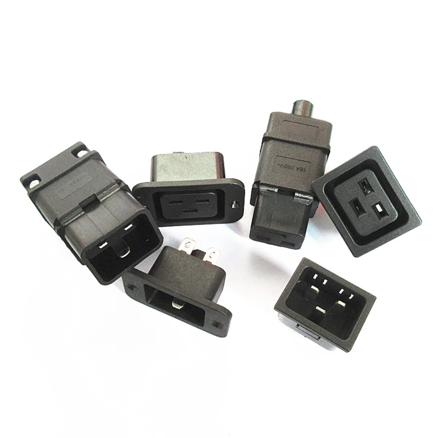 AC-250V-16A-IEC-320-C19-C20-Panel-Mount-Plug-Connector-Socket.png