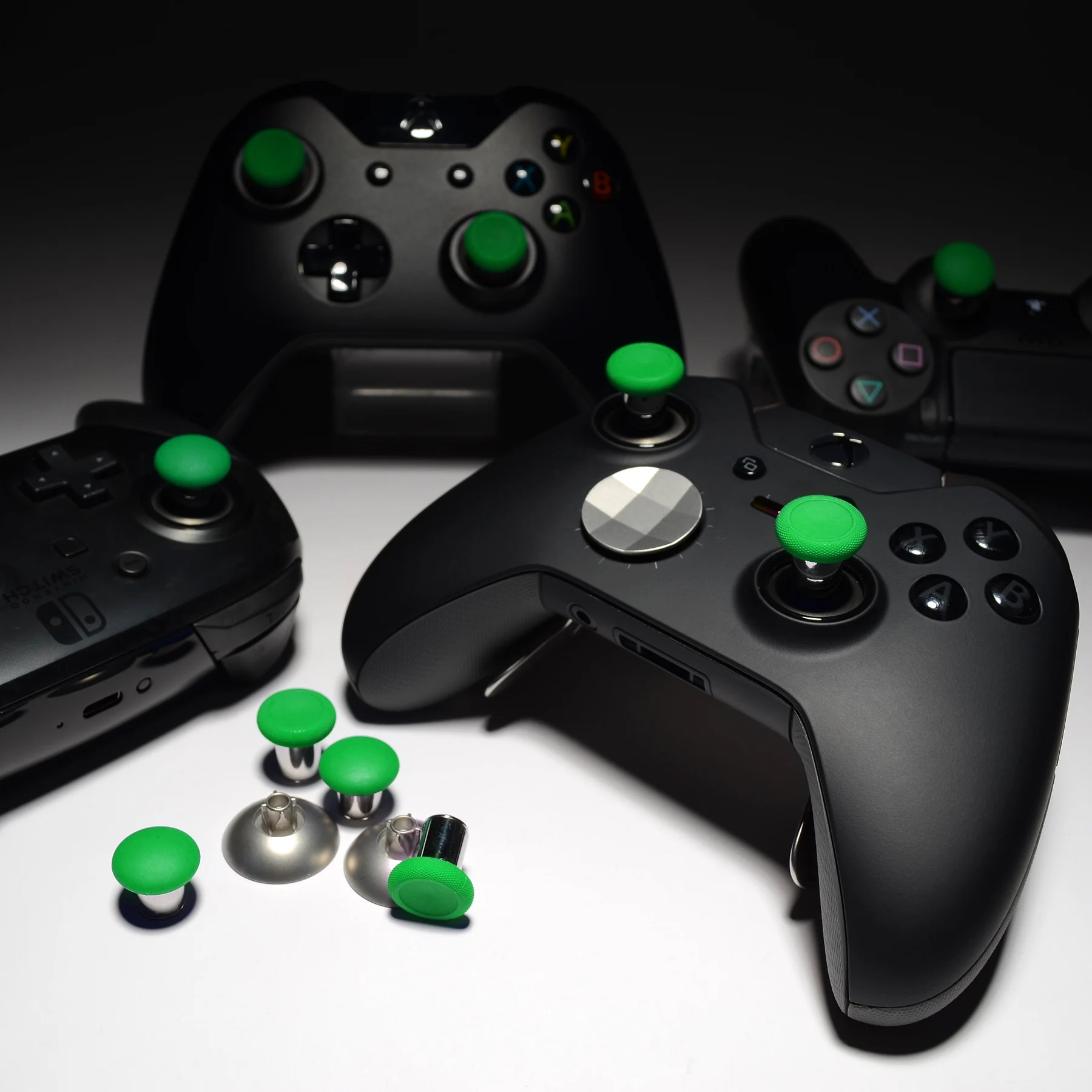 eXtremeRate-Magnetic-Metal-Analog-Stick-Thumbstick-Grips-for-Xbox-One-X ...