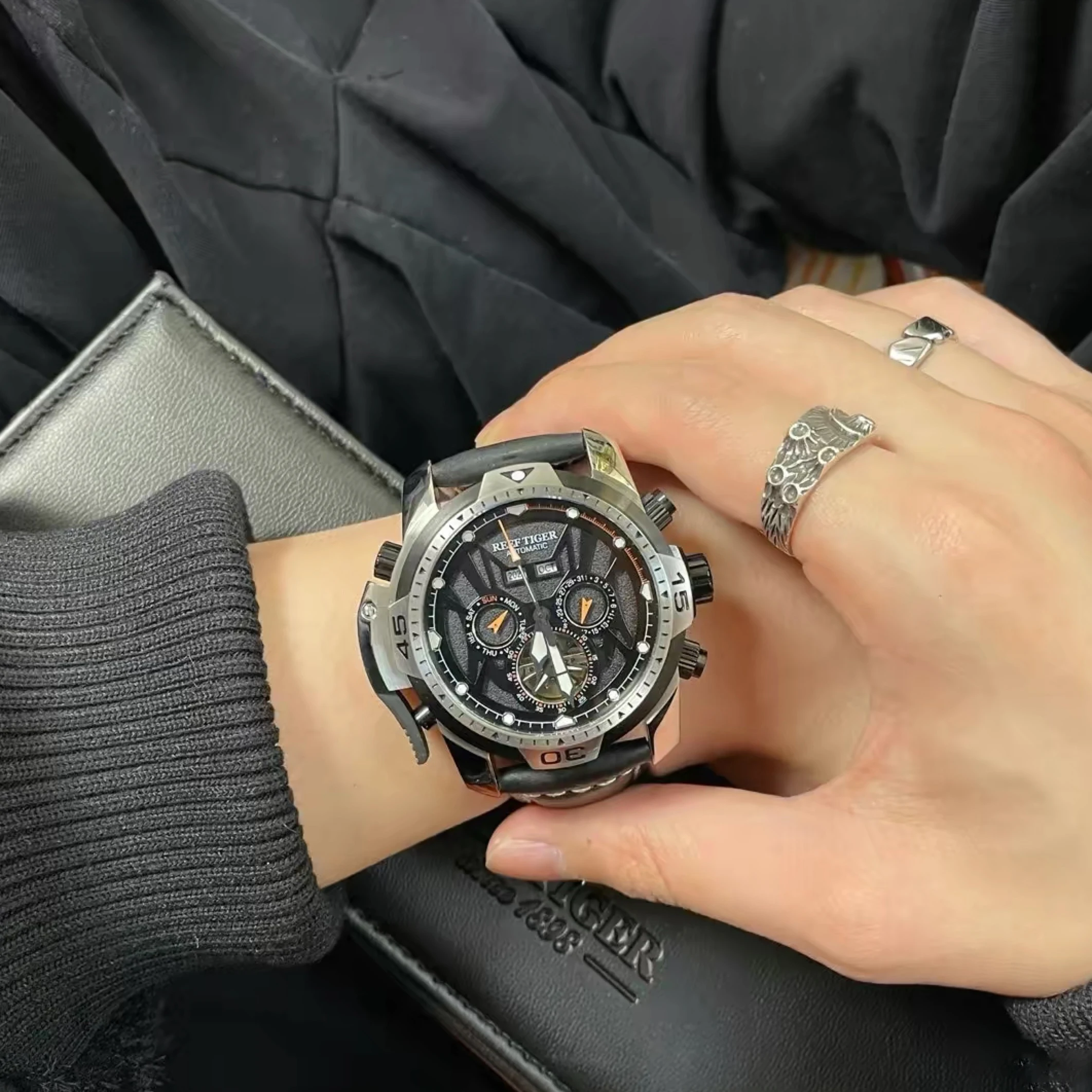 Reef-Tiger-RT-Sport-Watch-Complicated-Dial-with-Year-Month-Perpetual ...