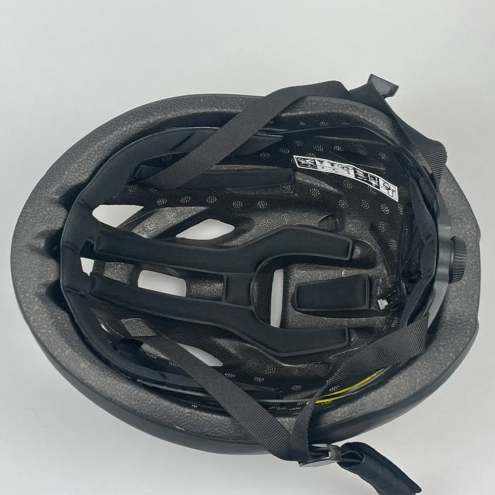 latest Rivale cycling helmet – Outdoor Gear & Equipment | The Mountain Exp