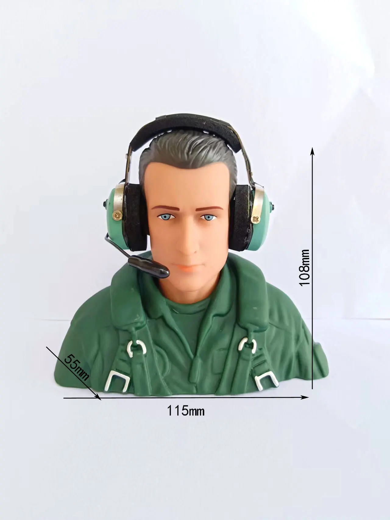 Model plane pilot 1/5-1/4 pilot with movable head and movable headset ...