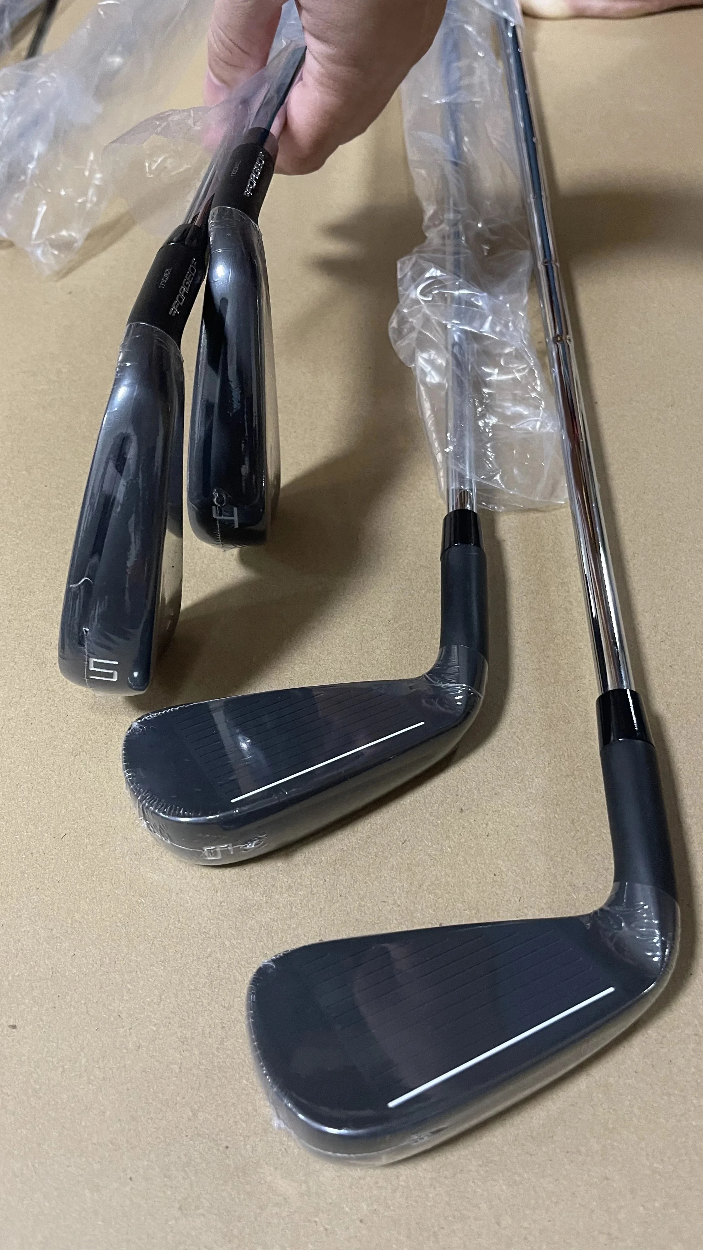 High-Quality-Golf-Clubs-gen-4-790-Black-Irons-Set-456789P-7pcs-Golf ...