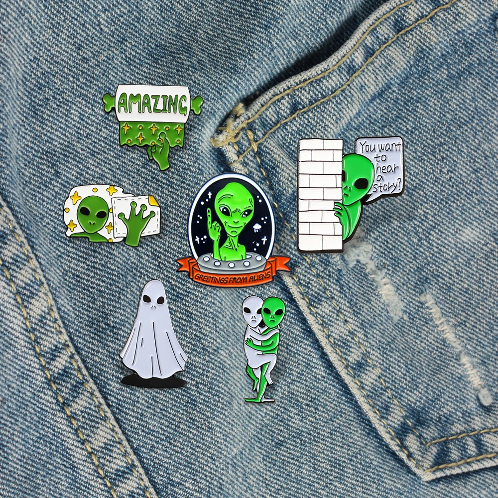 Amazing-Green-Aliens-Cartoon-pin-Ghost-alien-spaceship-Enamel-brooch ...