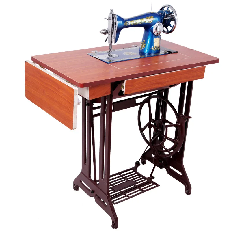 Machine-coudre-l-ancienne-domestique-assemblage-Eze-p-dale-quation ...