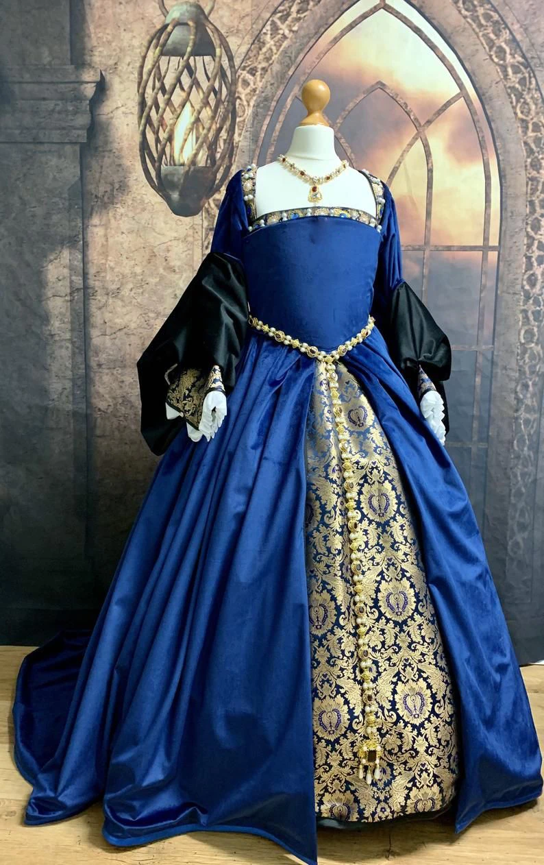 Anne Boleyn Ball Gown Dress Costume Tudor Period Queen Elizabeth Ball ...